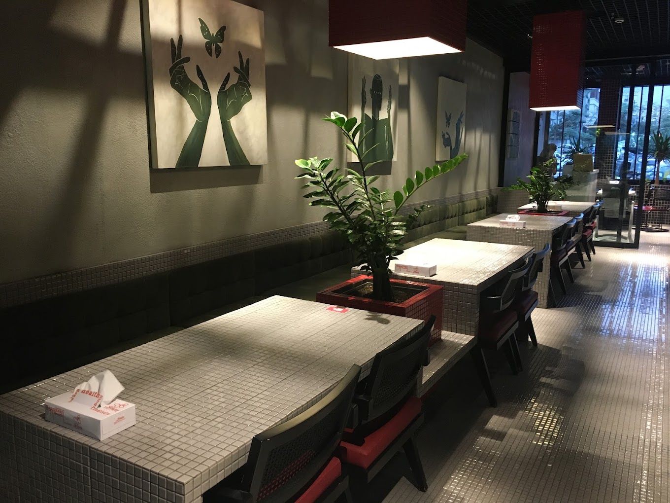 پیتزا پرپروک (کاشانی) : اطلاعات، منو و آدرس - کافه گردی تهران