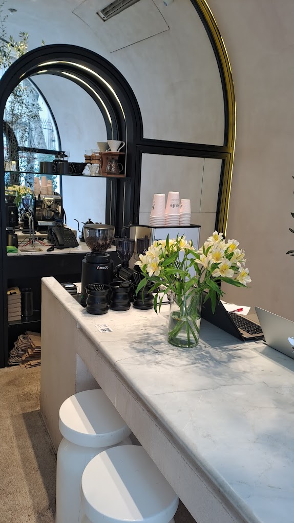 بوتیک کافه ژول : اطلاعات، منو و آدرس - کافه گردی تهران