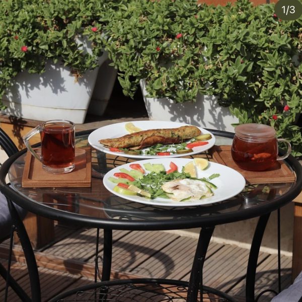 کافه رستوران سی جی : اطلاعات، منو و آدرس - کافه گردی تهران